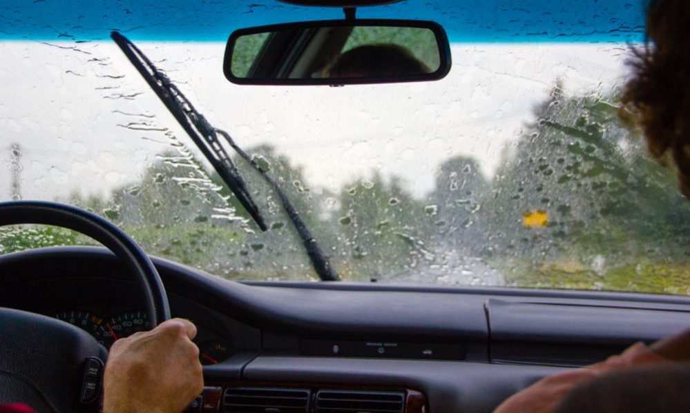 Safety Tips For Driving in The Rain – A-1 Driving Schools | 19 ...