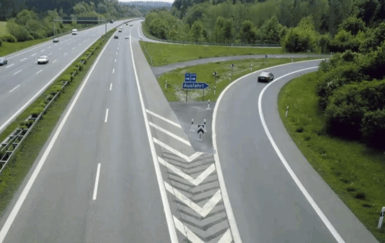 How To Exit a Freeway – A-1 DRIVING SCHOOL